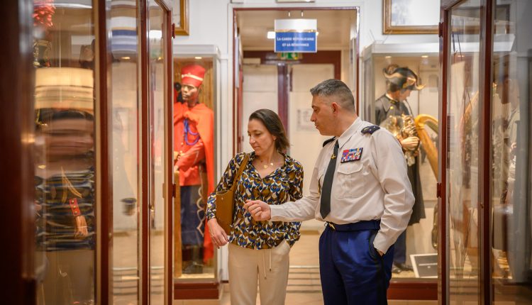 Interview du général Charles-Antoine THOMAS, commandant la Garde ...